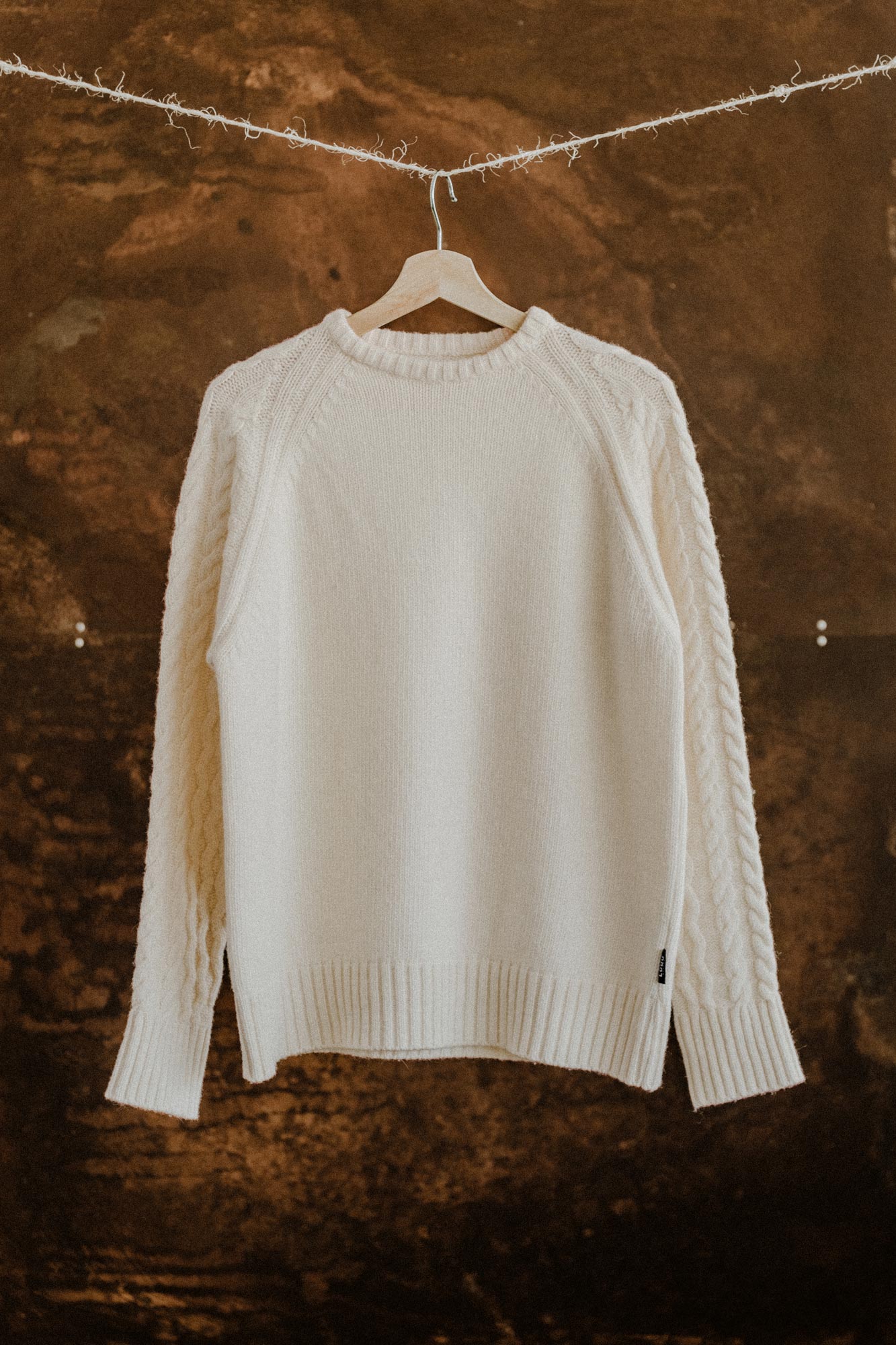Lobo White Wool Sweater - LOBO APPAREL